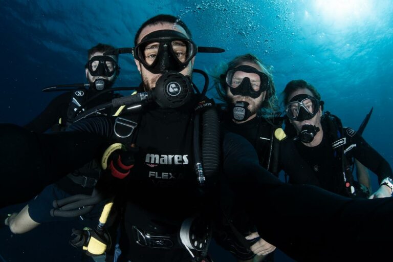 Divemaster Internship With Unlimited Diving Is Your Best Choice